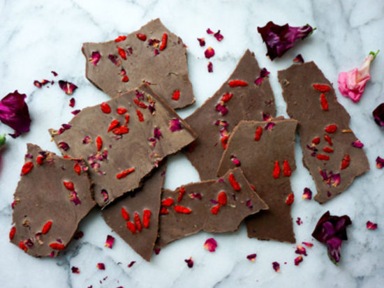 Infused Goji Cacao Bark by Levo Oil